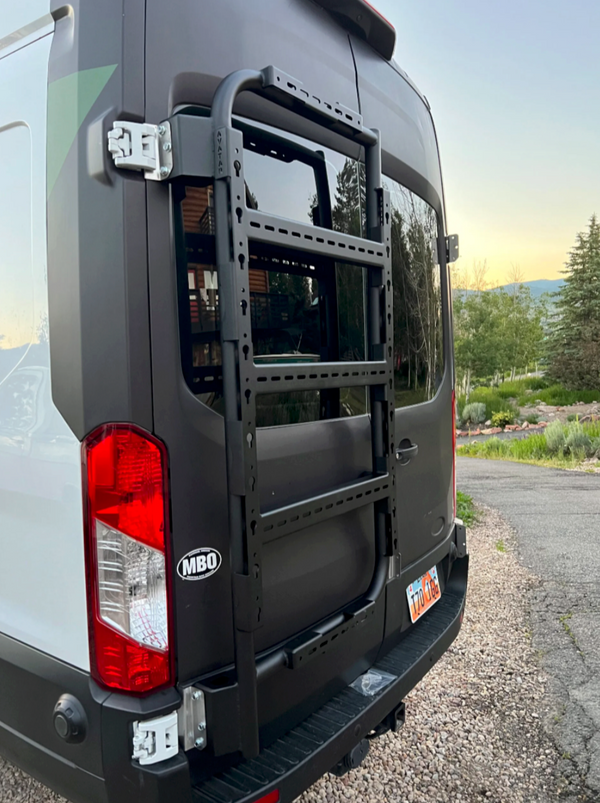 Avatar Offroad | Massif – Rear Door Storage Mounting System